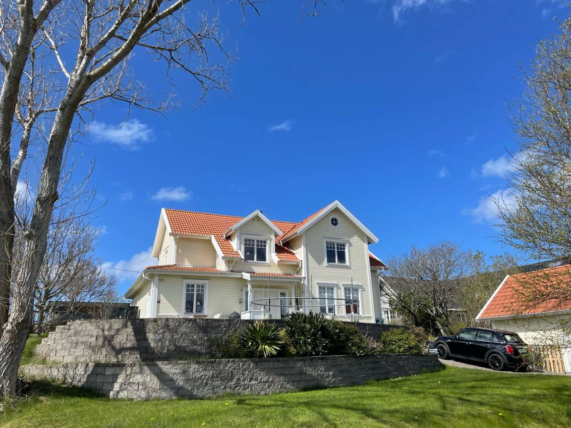 225 M² Hus ∙ 5 Sovrum ∙ 5 Gäster - Kungsbacka