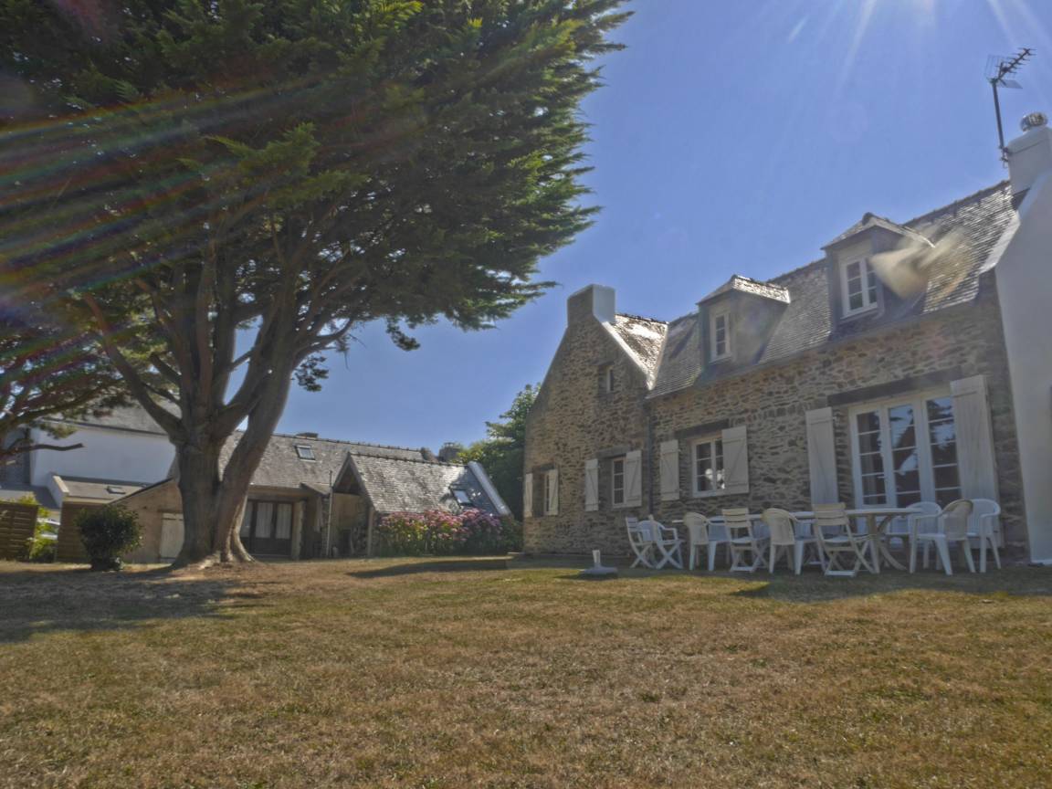 211 M² Ferienhaus ∙ 7 Schlafzimmer ∙ 14 Gäste - Le Palais