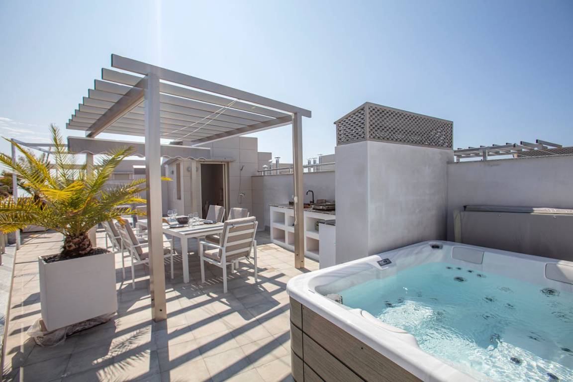80 M² Apartamento ∙ 2 Habitaciones ∙ 4 Huéspedes - Mazarrón