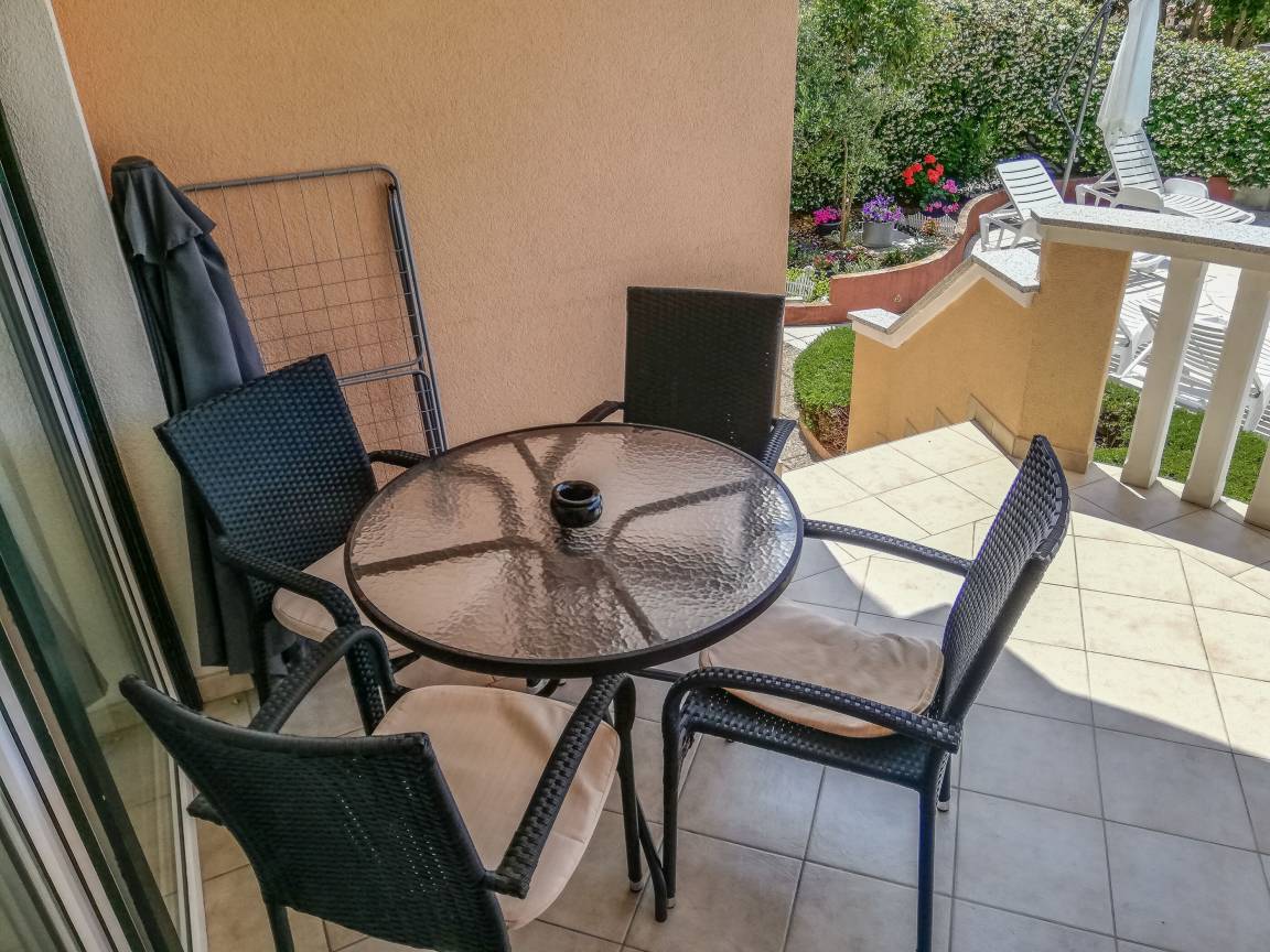 50 M² Apartment ∙ 2 Bedrooms ∙ 4 Guests - Zaton