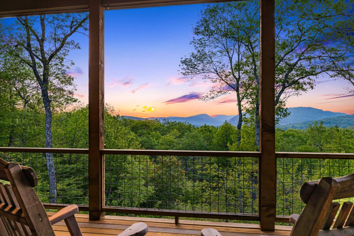 House ∙ 3 Bedrooms ∙ 6 Guests - Cashiers, NC
