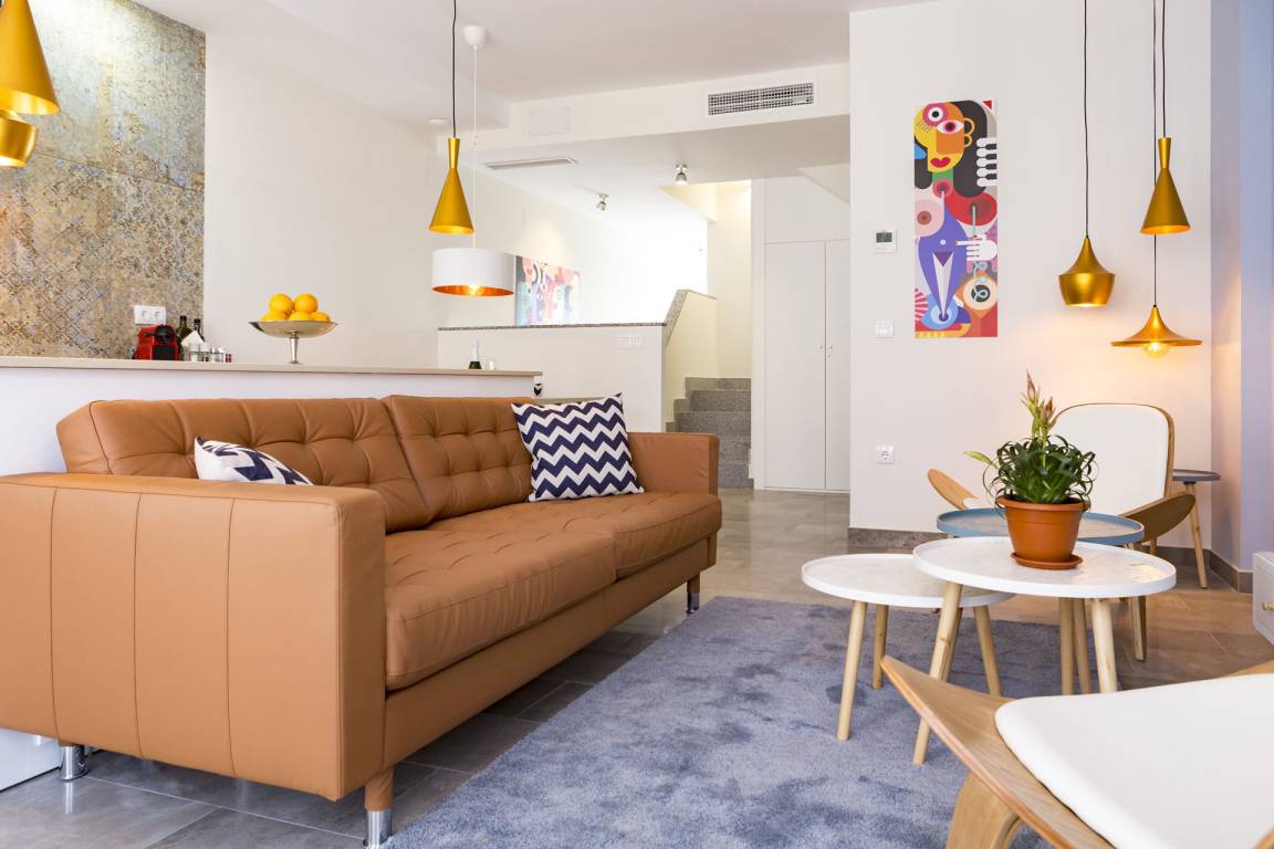 96 M² Apartamento ∙ 2 Habitaciones ∙ 4 Huéspedes - Universidad de Málaga