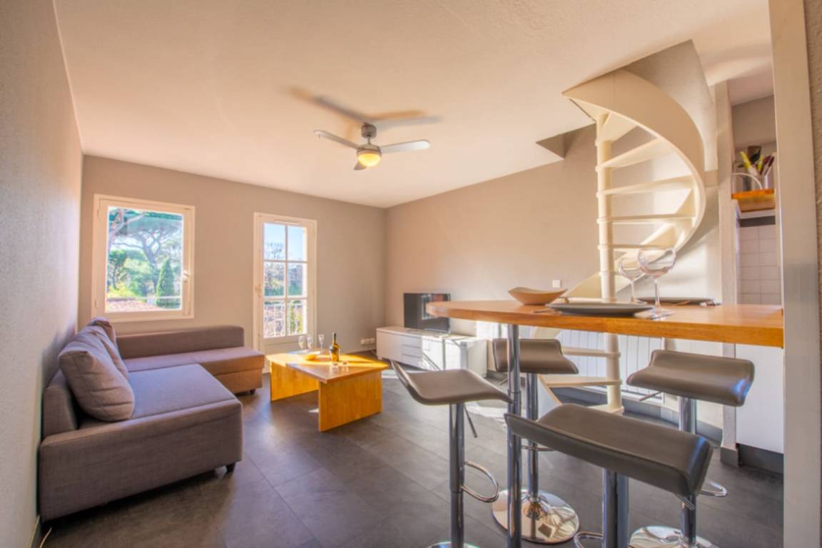Apartment ∙ 1 Bedroom ∙ 2 Guests - Saint-Tropez