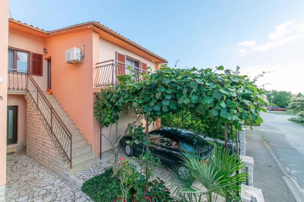 35 M² Apartment ∙ 1 Bedroom ∙ 3 Guests - Peroj