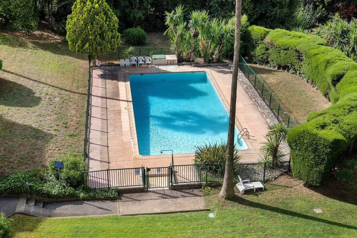 28 M² Appartement ∙ 1 Chambre ∙ 4 Personnes - Antibes