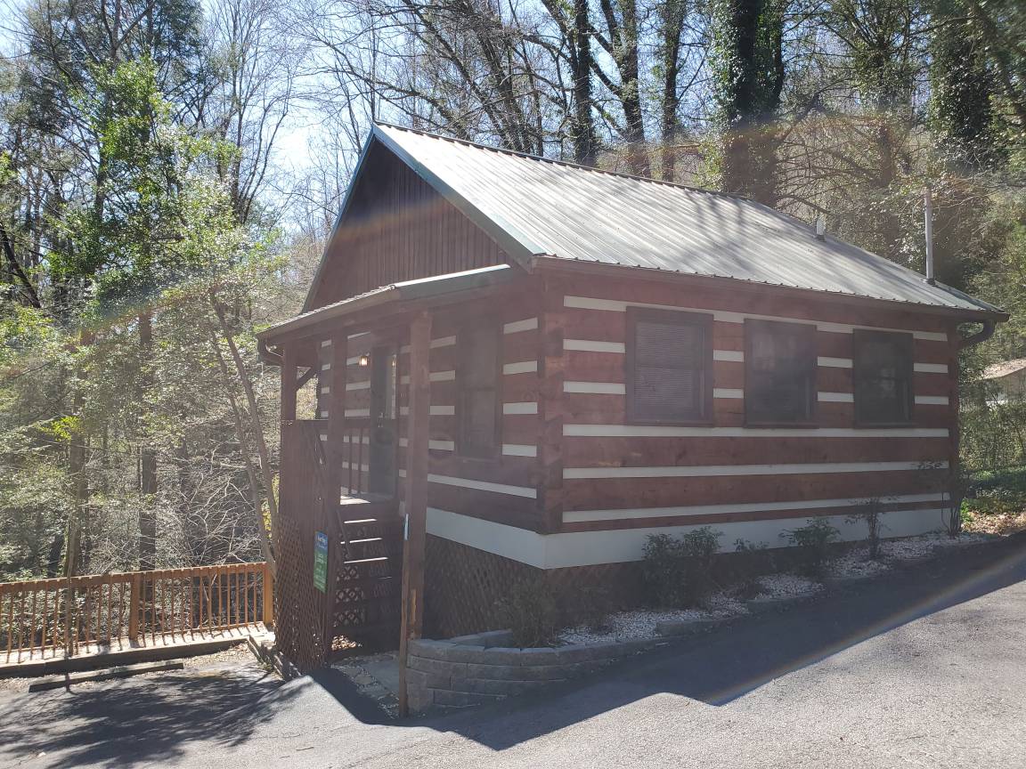 56 M² House ∙ 1 Bedroom ∙ 2 Guests - Wild Bear Falls Water Park, Gatlinburg