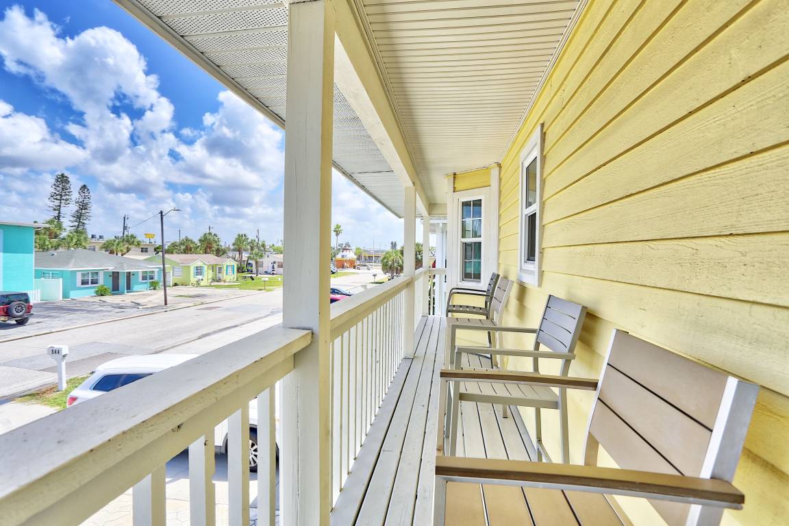 135 M² House ∙ 3 Bedrooms ∙ 6 Guests - St. Pete Beach, FL