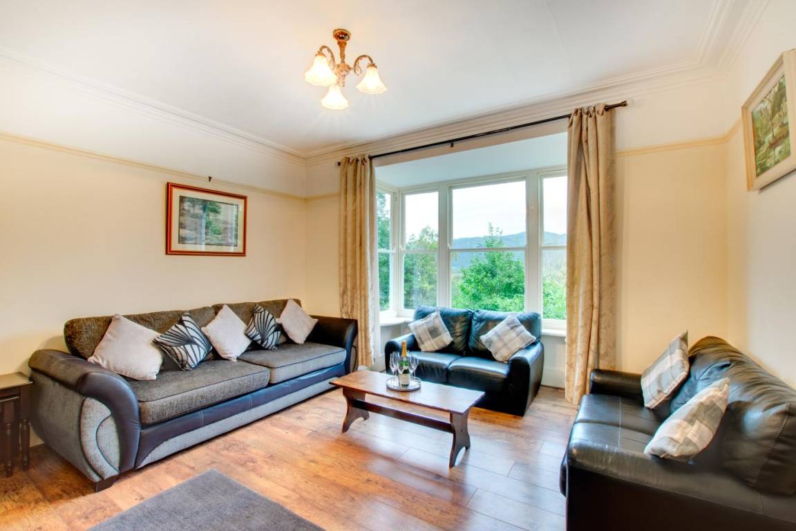 Cottage ∙ 6 Bedrooms ∙ 10 Guests - Dolgellau