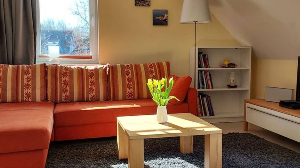 65 M² Ferienwohnung ∙ 2 Schlafzimmer ∙ 5 Gäste - Nienhagen