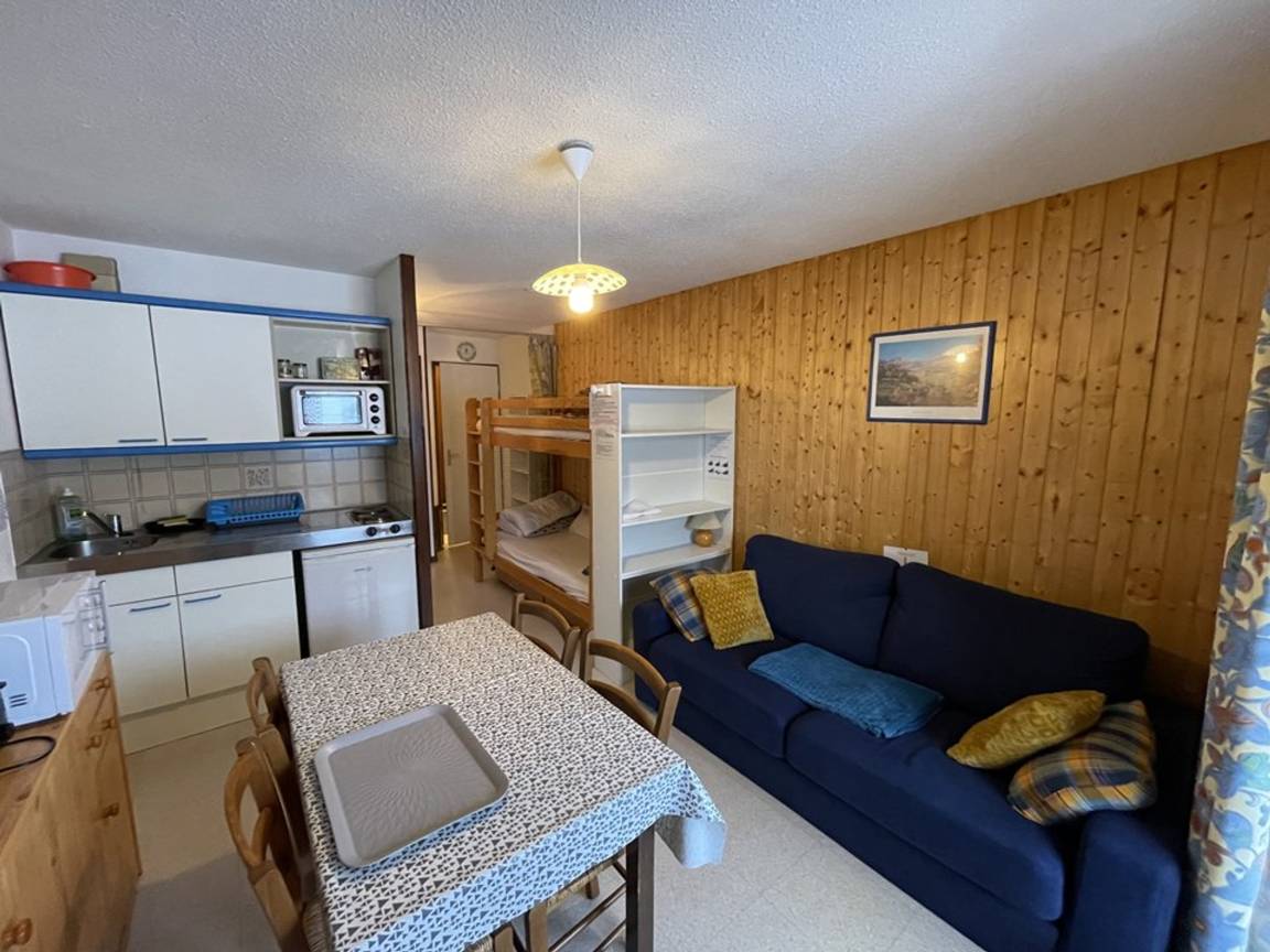 28 M² Appartement ∙ 1 Chambre ∙ 6 Personnes - Vic-sur-Cère