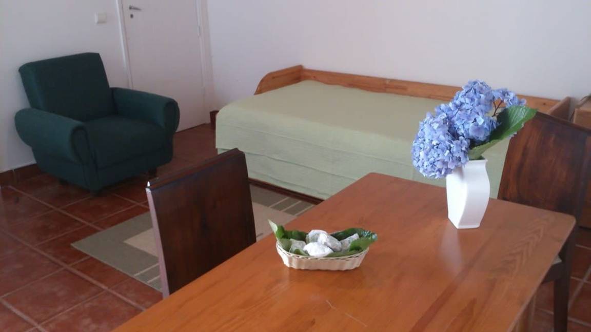 Ferienhaus ∙ 1 Schlafzimmer ∙ 2 Gäste - Ponta Delgada