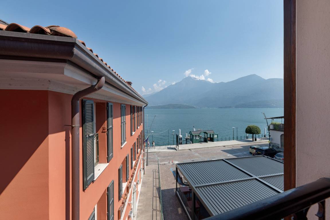 240 M² Ferienwohnung ∙ 3 Schlafzimmer ∙ 7 Gäste - Domaso