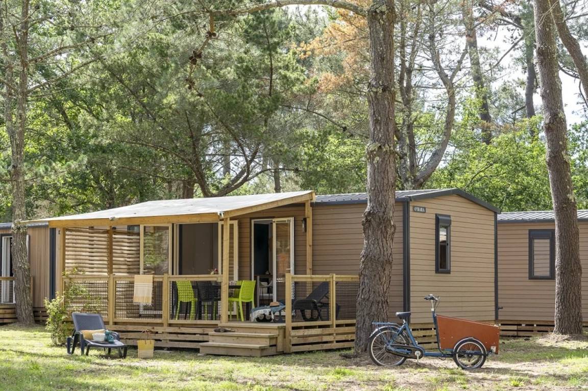 33 M² Camping ∙ 3 Chambres ∙ 6 Personnes - La Palmyre