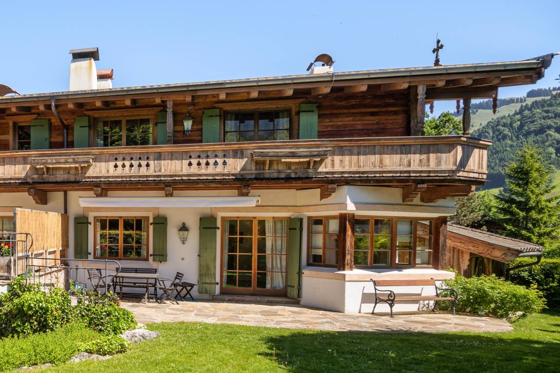 240 M² Apartment ∙ 4 Bedrooms ∙ 8 Guests - Kitzbuhel