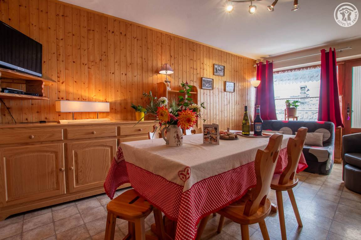 52 M² Gîte ∙ 2 Chambres ∙ 4 Personnes - Lac de la Girotte