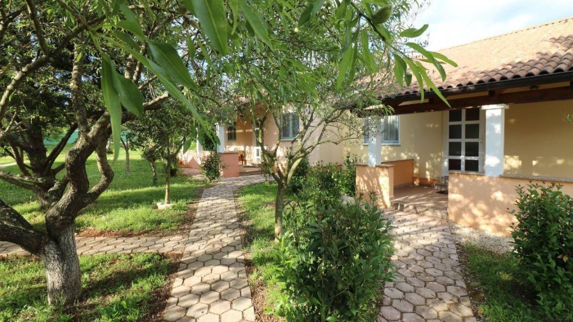 60 M² Maison De Vacances ∙ 2 Chambres ∙ 4 Personnes - Poreč