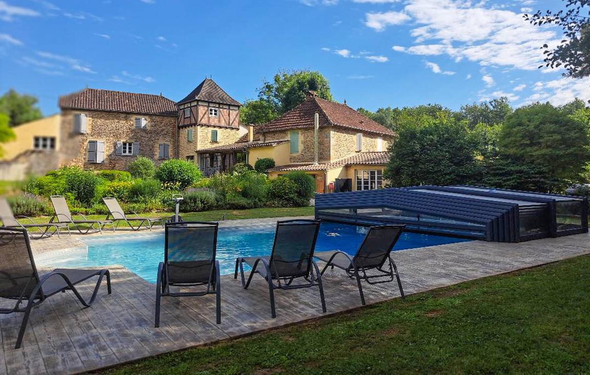 100 M² House ∙ 3 Bedrooms ∙ 6 Guests - Lot