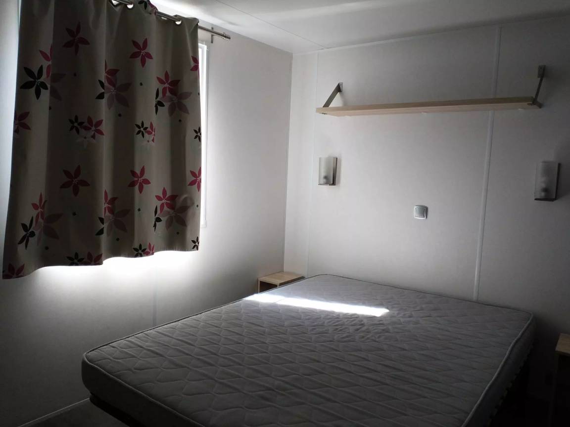 26 M² Mobil-home ∙ 2 Chambres ∙ 4 Personnes - Nyons