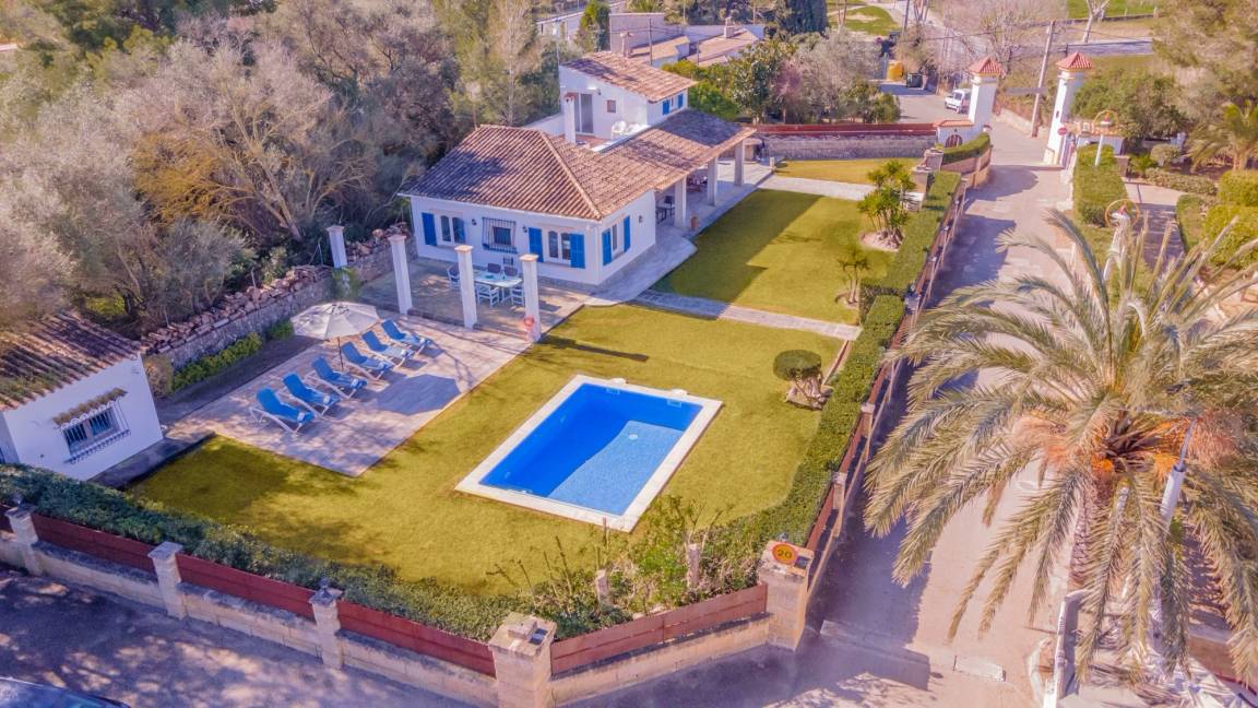 120 M² Chalet ∙ 3 Habitaciones ∙ 6 Huéspedes - Mallorca