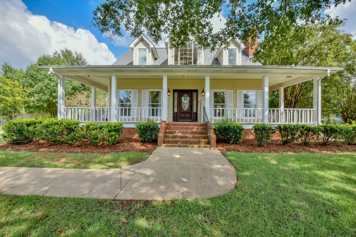 Casa ∙ 4 Habitaciones ∙ 12 Huéspedes - Tuscaloosa, AL