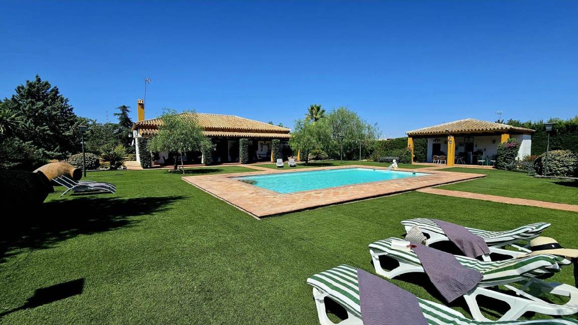 225 M² Casa ∙ 3 Camere Da Letto ∙ 8 Ospiti - Marchena
