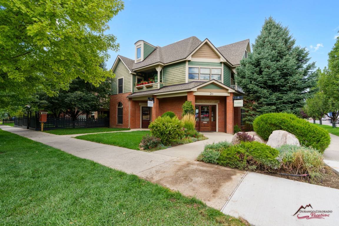 99 M² Condo ∙ 1 Bedroom ∙ 4 Guests - Durango, CO