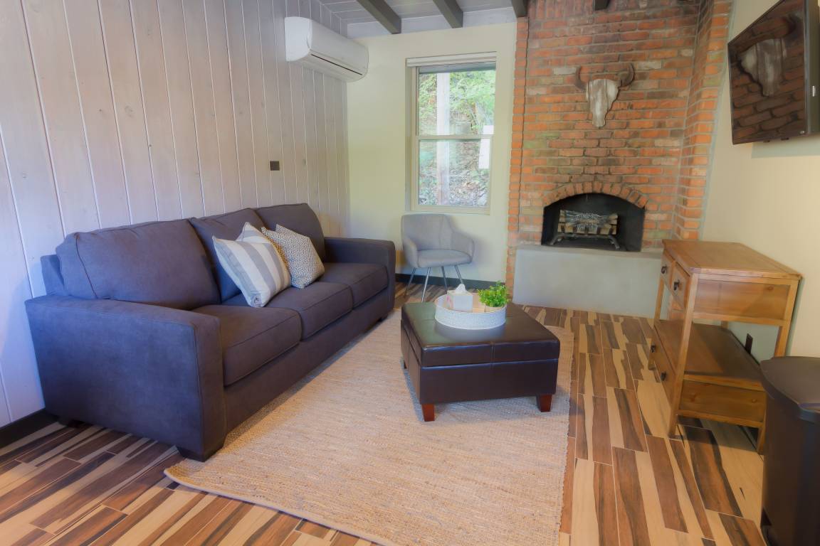 41 M² Cabin ∙ 1 Bedroom ∙ 4 Guests - Oak Creek Canyon, AZ