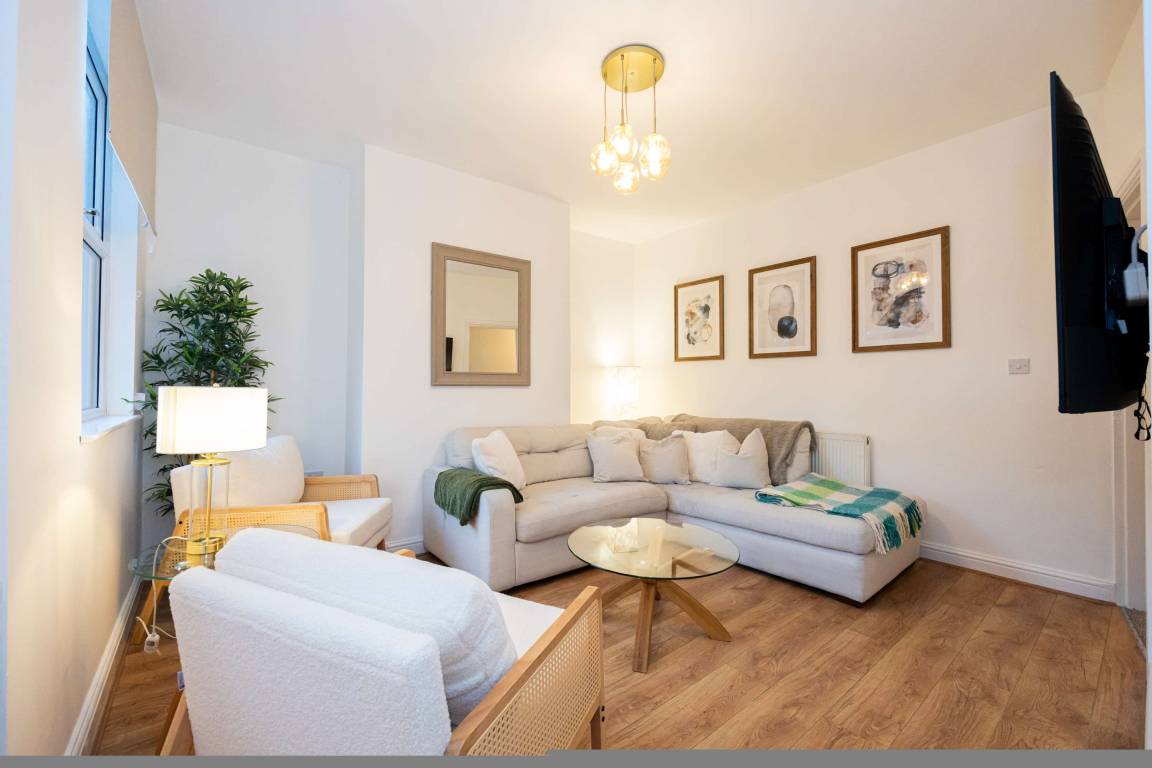 Apartment ∙ 3 Bedrooms ∙ 6 Guests - 