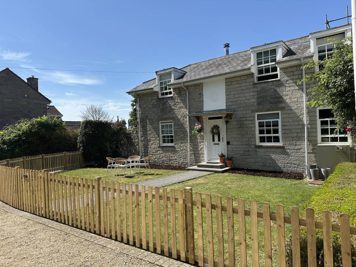 Cottage ∙ 2 Bedrooms ∙ 4 Guests - Bridgwater