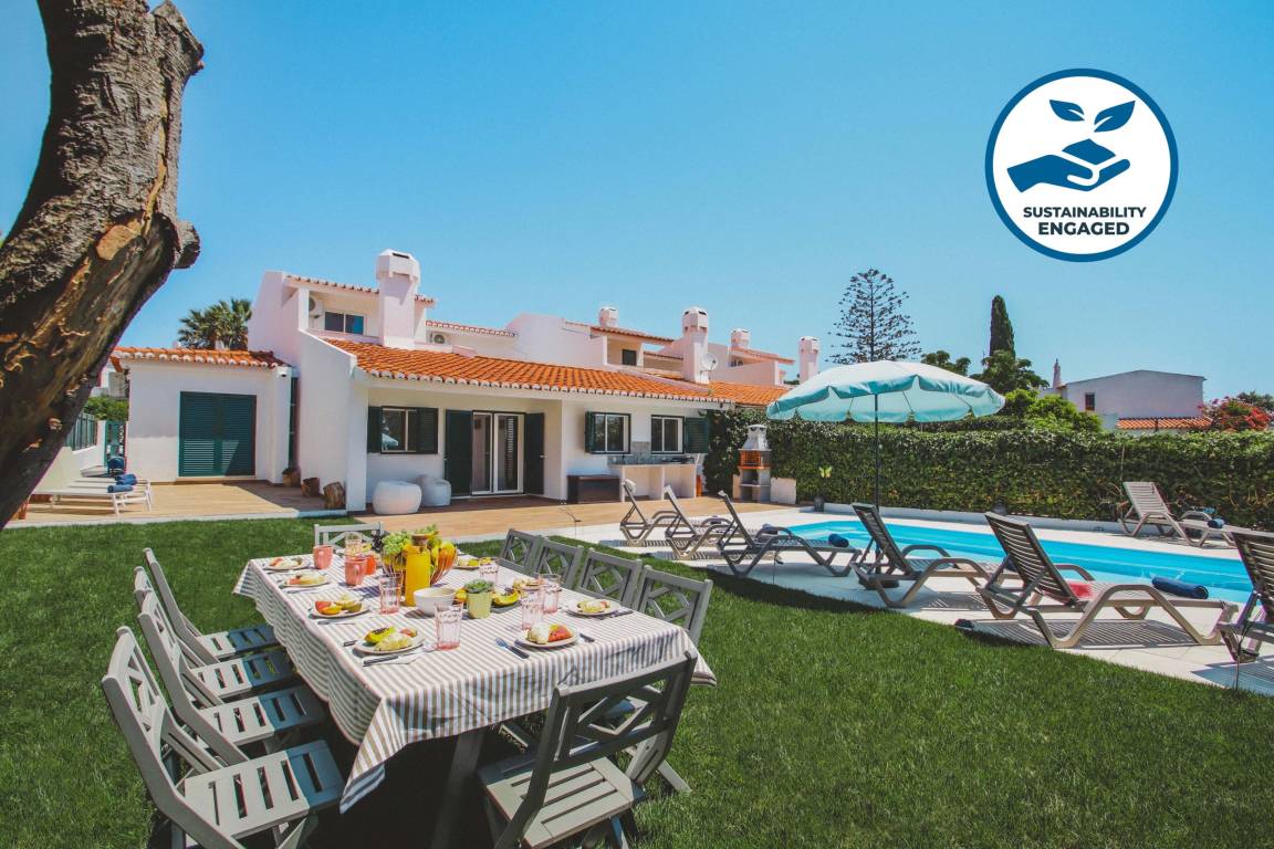 175 M² Villa ∙ 4 Chambres ∙ 10 Personnes - Albufeira