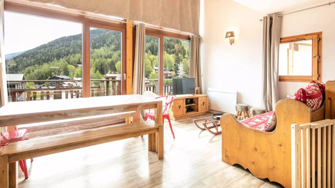 65 M² Appartement ∙ 3 Slaapkamers ∙ 10 Gasten - Aussois