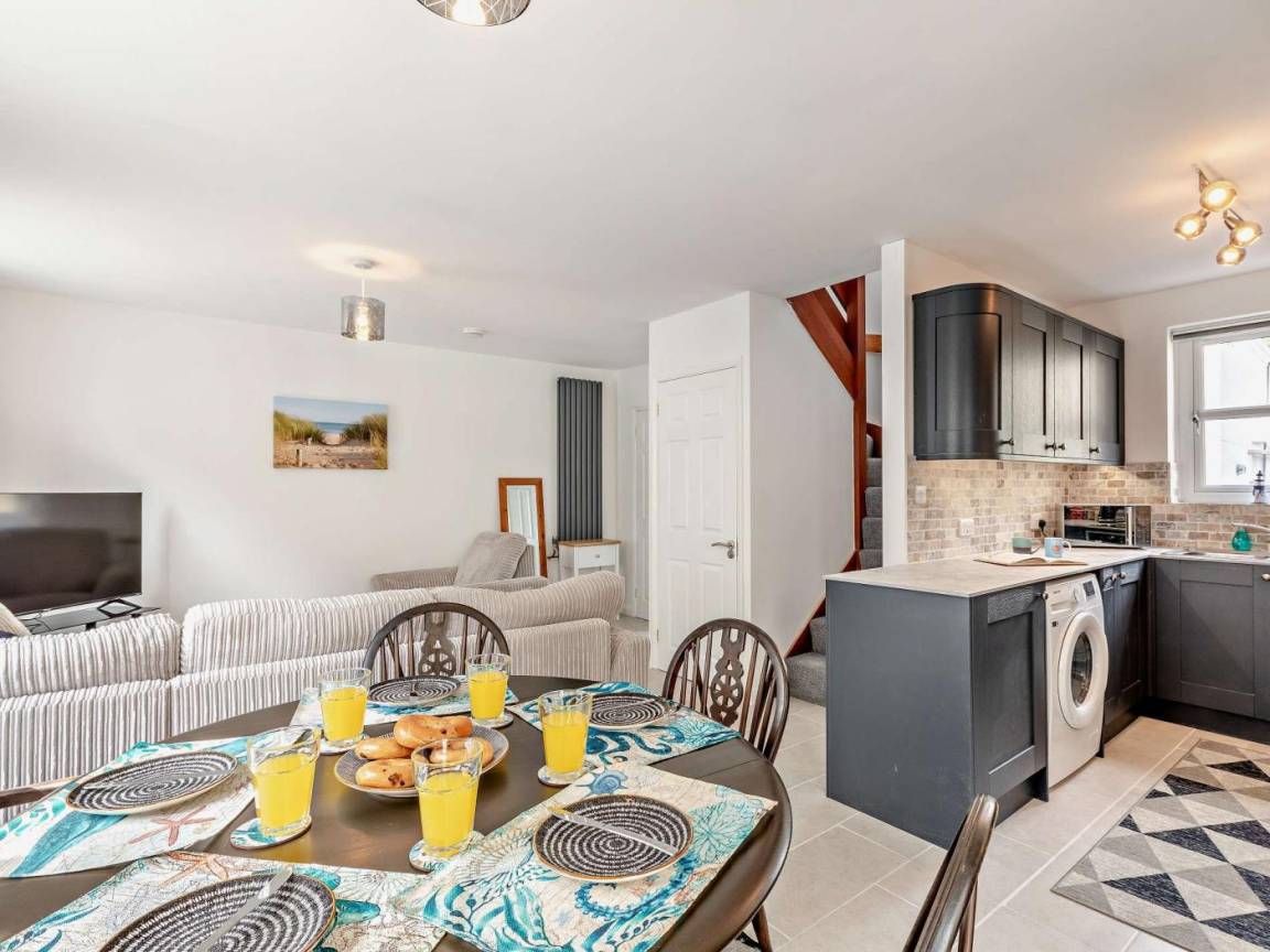 Cottage ∙ 3 Bedrooms ∙ 5 Guests - Combe Martin Bay