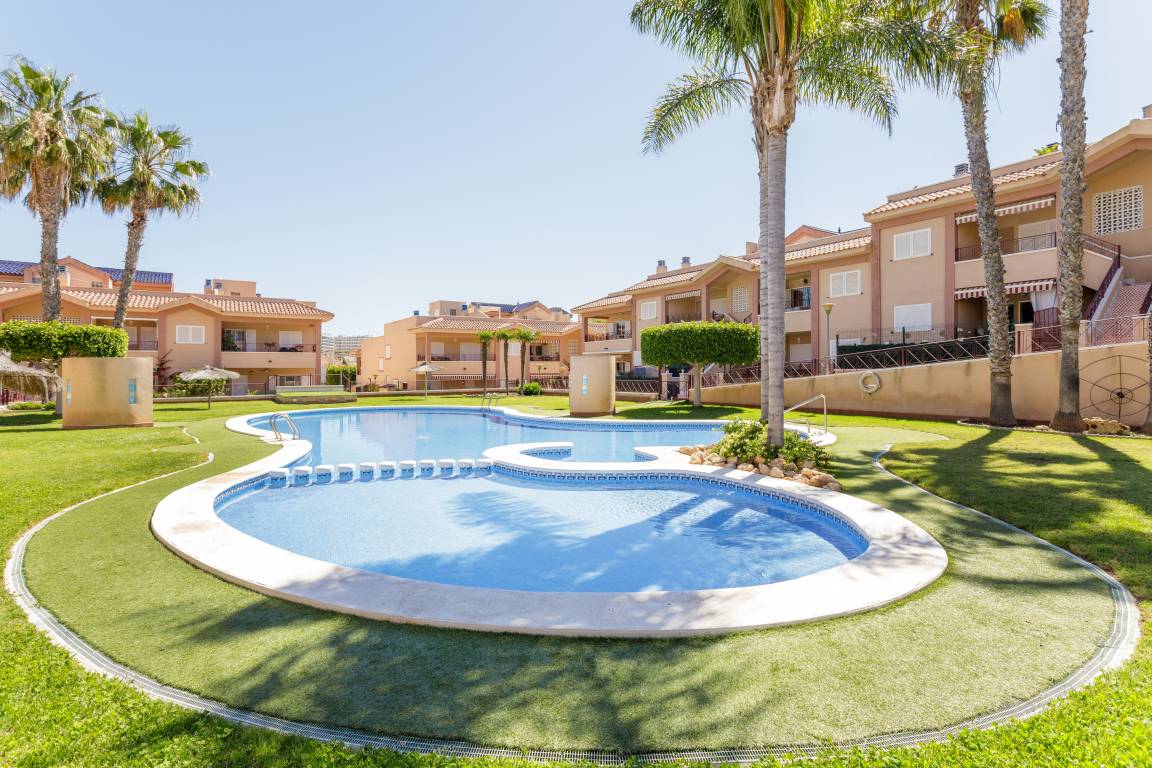 75 M² Apartment ∙ 2 Bedrooms ∙ 4 Guests - Santa Pola