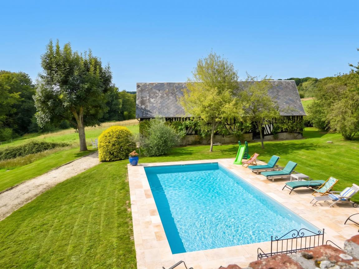 350 M² Villa ∙ 6 Bedrooms ∙ 10 Guests - Houlgate