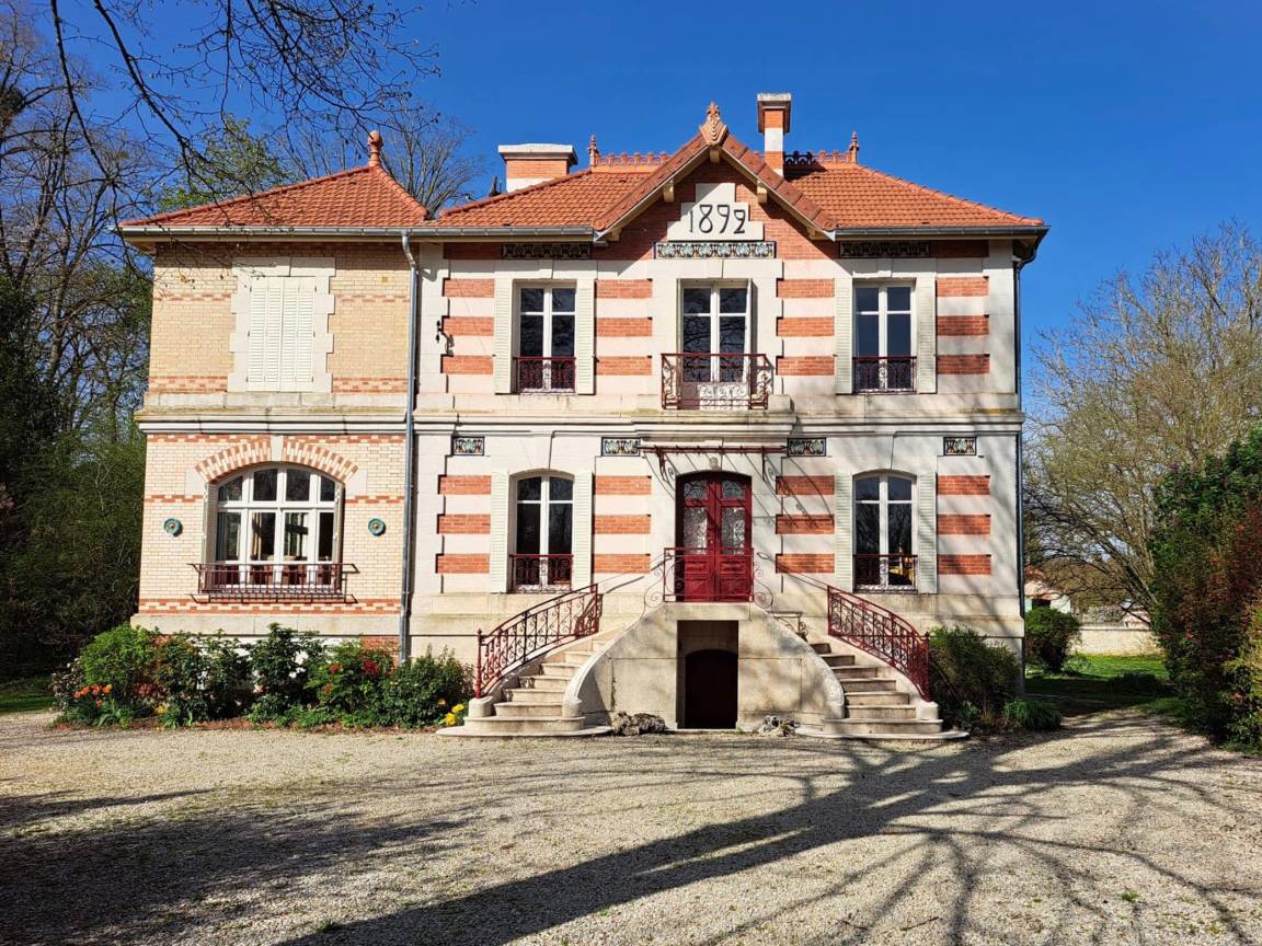 160 M² Casa Rural ∙ 4 Habitaciones ∙ 10 Huéspedes - Châtillon-sur-Seine