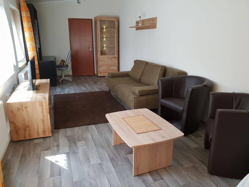 68 M² Ferienwohnung ∙ 1 Schlafzimmer ∙ 3 Gäste - Einbeck