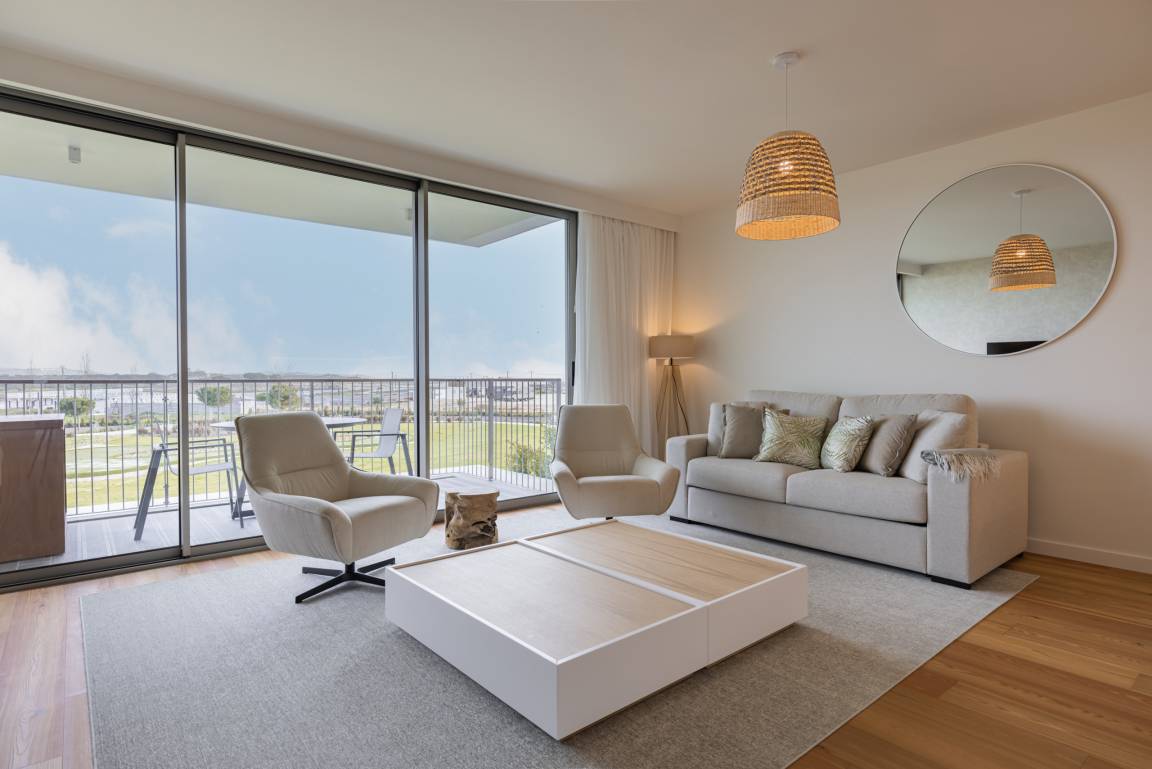 90 M² Apartamento ∙ 2 Habitaciones ∙ 4 Huéspedes - Porches