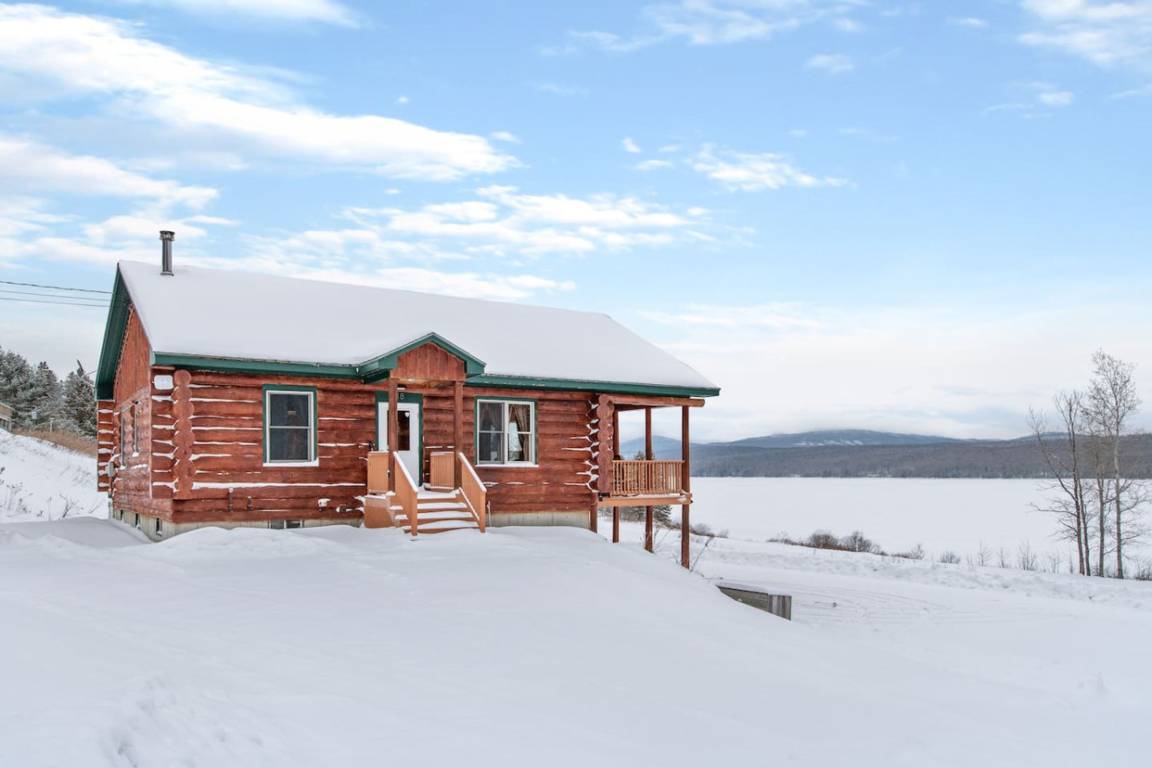 House ∙ 3 Bedrooms ∙ 7 Guests - Lake Francis, NH