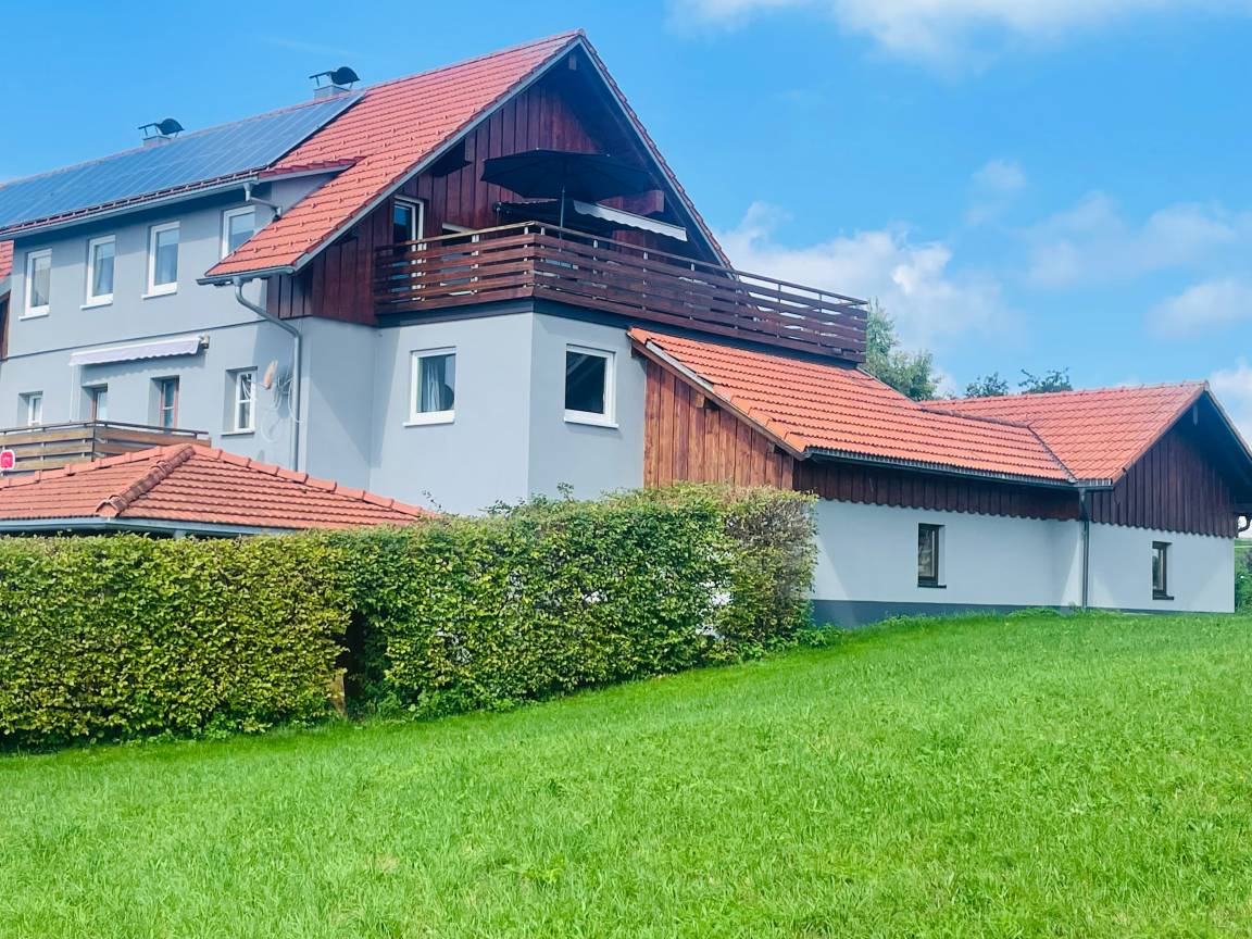 90 M² Apartment ∙ 2 Bedrooms ∙ 4 Guests - Scheidegg