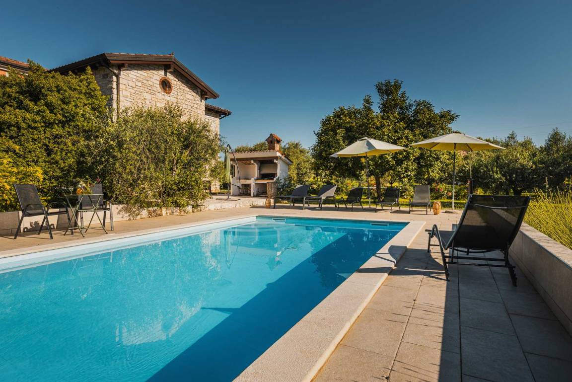 100 M² Villa ∙ 3 Makuuhuonetta ∙ 6 Vierasta - Portorož