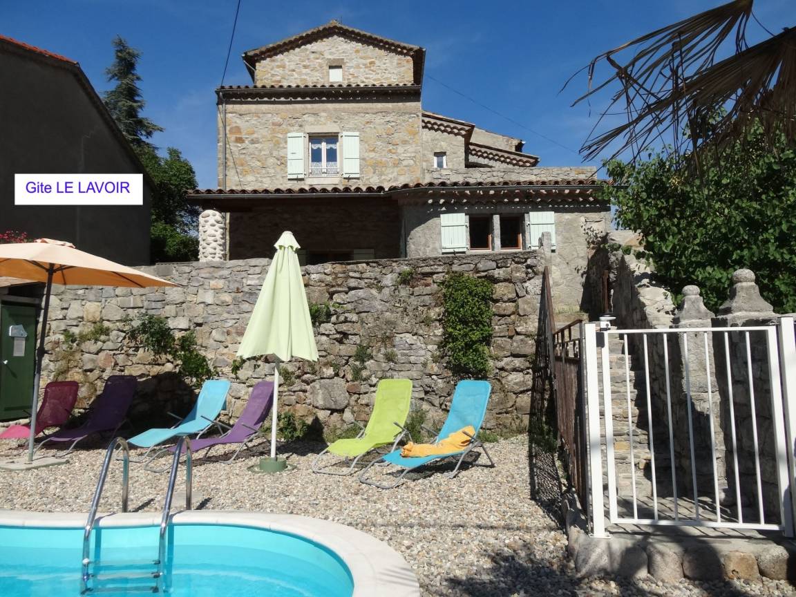 70 M² Casa ∙ 2 Habitaciones ∙ 5 Huéspedes - Les Vans