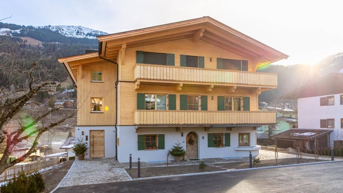 125 M² Apartment ∙ 4 Bedrooms ∙ 8 Guests - Kitzbühel