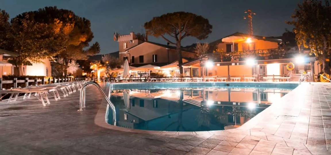 24 M² Caravan ∙ 2 Bedrooms ∙ 5 Guests - Roseto degli Abruzzi