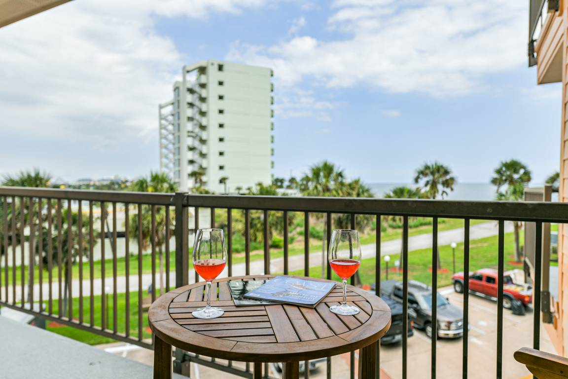 48 M² Condo ∙ 1 Bedroom ∙ 6 Guests - Moody Gardens, Galveston