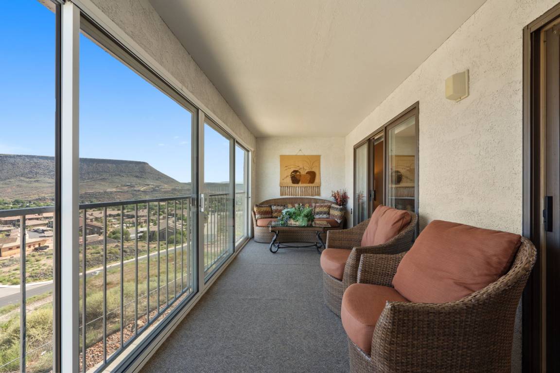 102 M² Condo ∙ 3 Bedrooms ∙ 9 Guests - St. George