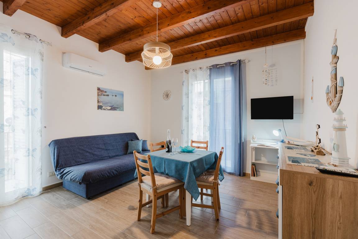 50 M² Ferienwohnung ∙ 1 Schlafzimmer ∙ 4 Gäste - Terrasini