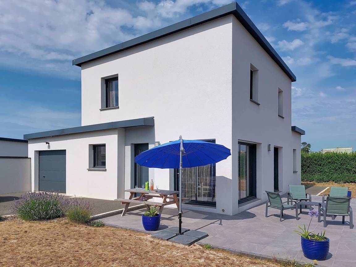 120 M² Maison De Vacances ∙ 3 Chambres ∙ 6 Personnes - Plouescat