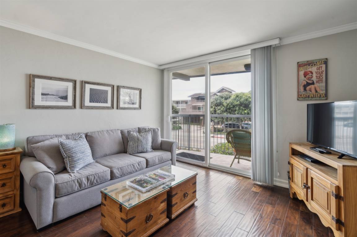 Condo ∙ 1 Bedroom ∙ 4 Guests - Carpinteria, CA