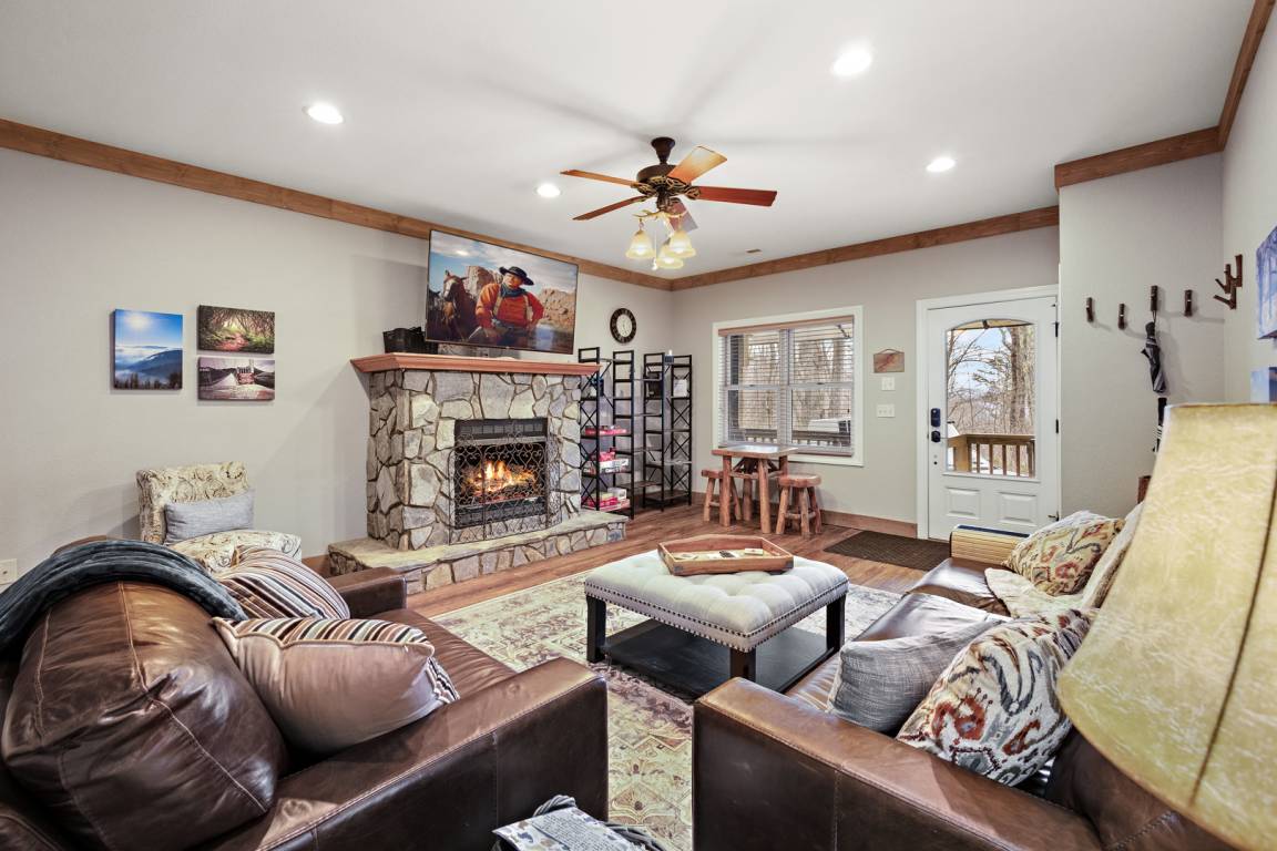 163 M² Cabin ∙ 3 Bedrooms ∙ 6 Guests - Sugar Mountain, NC