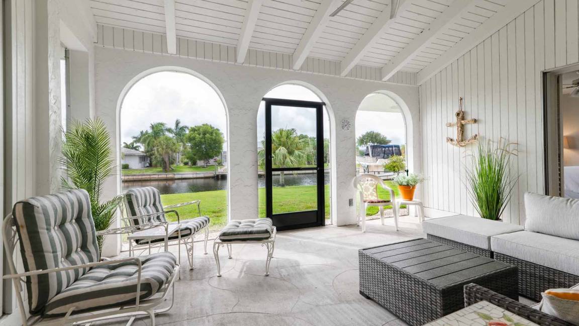 124 M² House ∙ 2 Bedrooms ∙ 6 Guests - Punta Gorda, FL